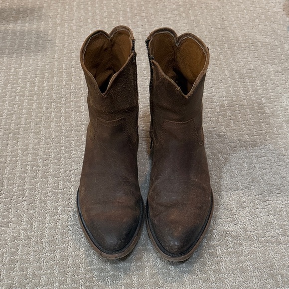 Frye | Shoes | Frye Brown Austin Short Boot | Poshmark